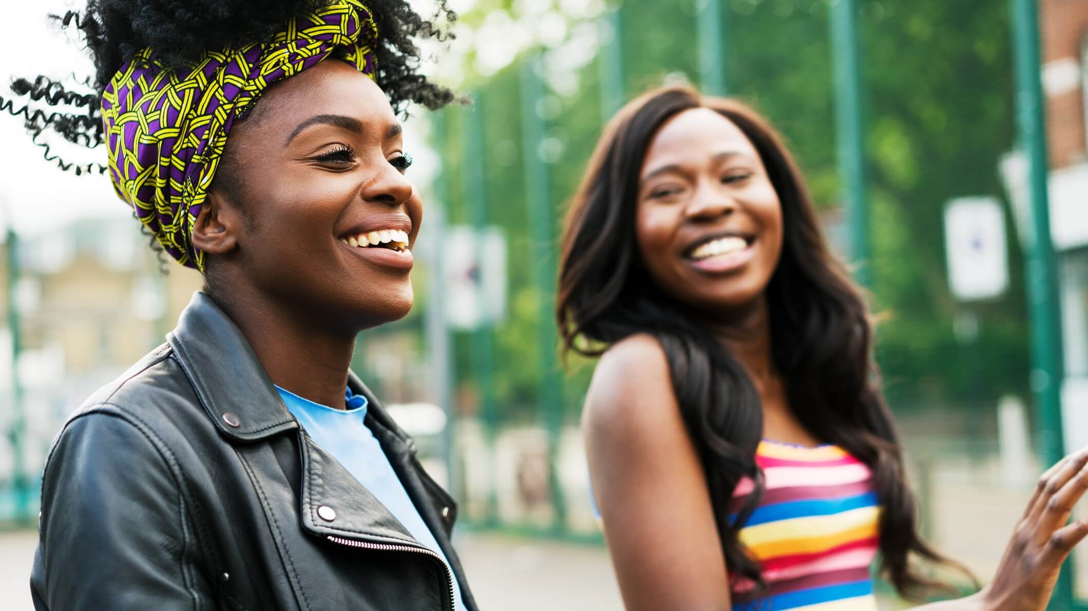 Zodiac Sign Friendships: Discover the Strengths for Lasting Bonds